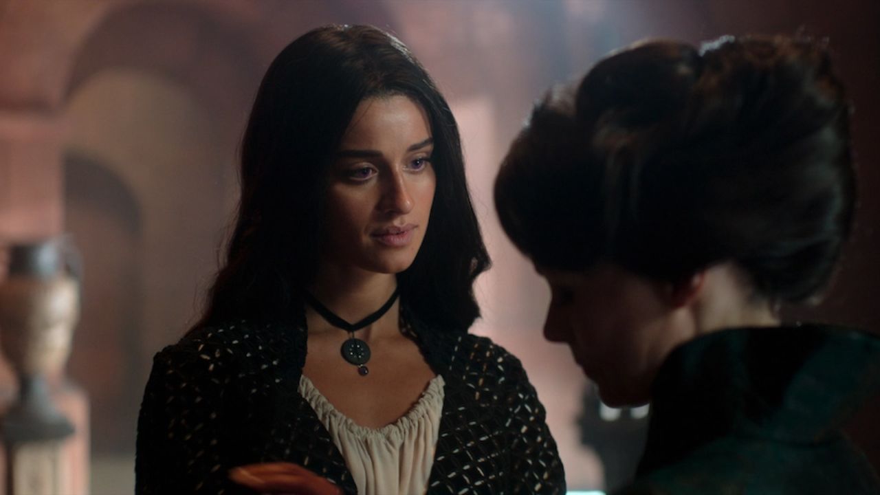 Anya Chalotra’s Race: The Yennefer Actress’ Family Explored! Anya Chalotra’s Race: The Yennefer Actress’ Family Explored!
